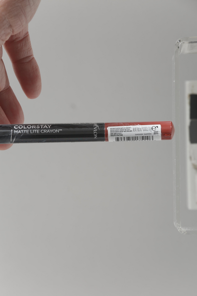 Revlon ColorStay Matte Lite Crayon Lip Color, She's Fly 008 | Hy-Vee ...